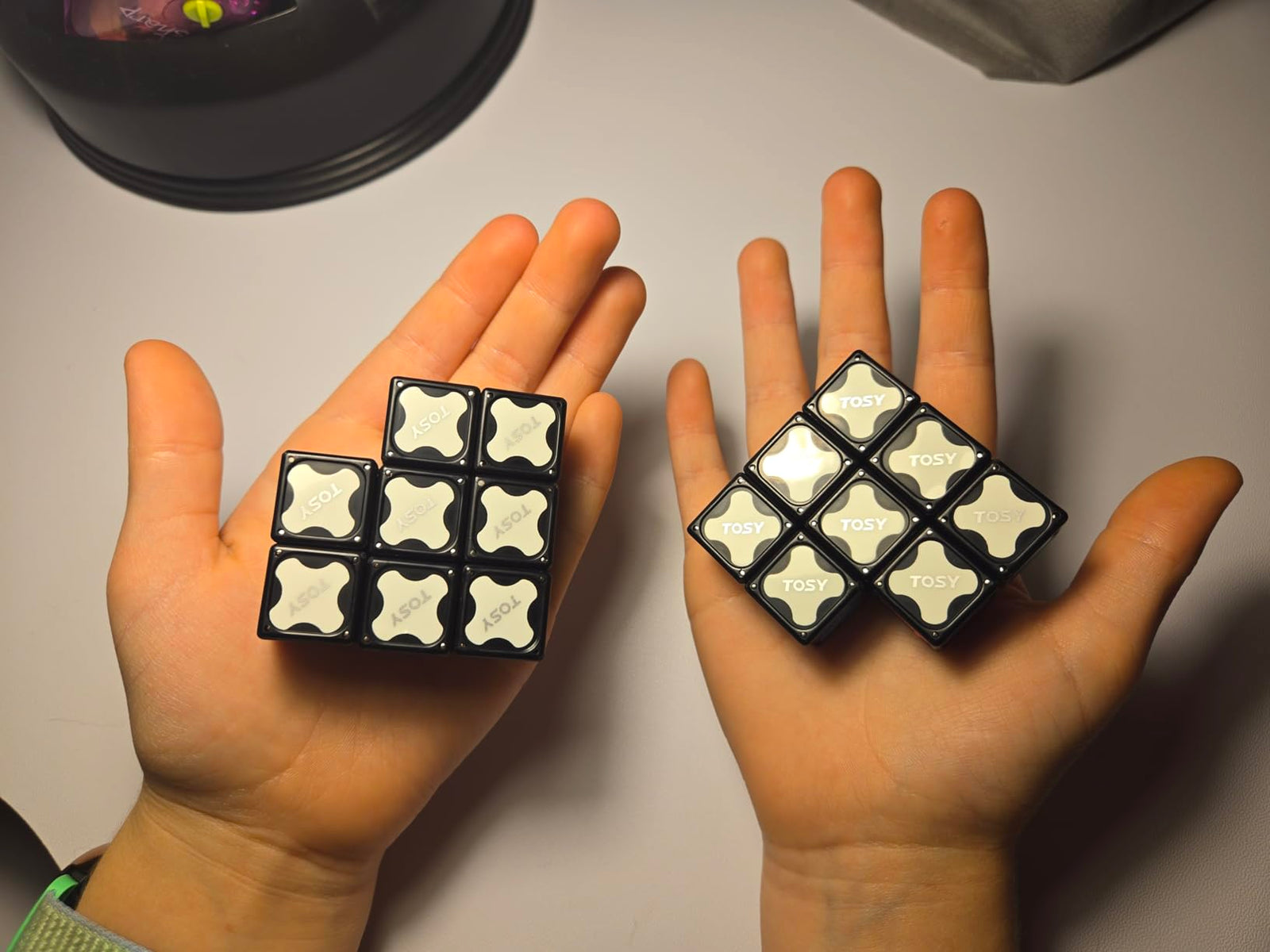 TOSY Official Store | Award-Winning Light-Up Discs & Magnetic Puzzles